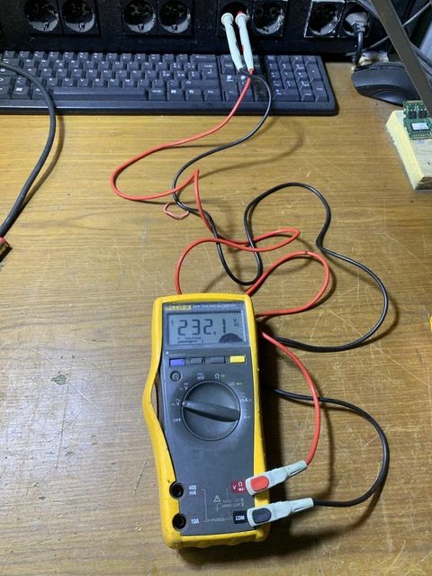 FLUKE 177 TRUE Rms Multimeter Oscilloscopio Spettro Multimetro EUR 39 ...