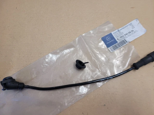 GENUINE MERCEDES-BENZ ACTROS Atego Electrical Line Brake Sensor ...