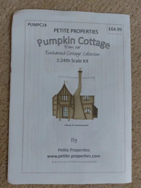 PETITE PROPERTIES PUMPKIN Cottage 1/24th Scale Enchanted Cottage ...