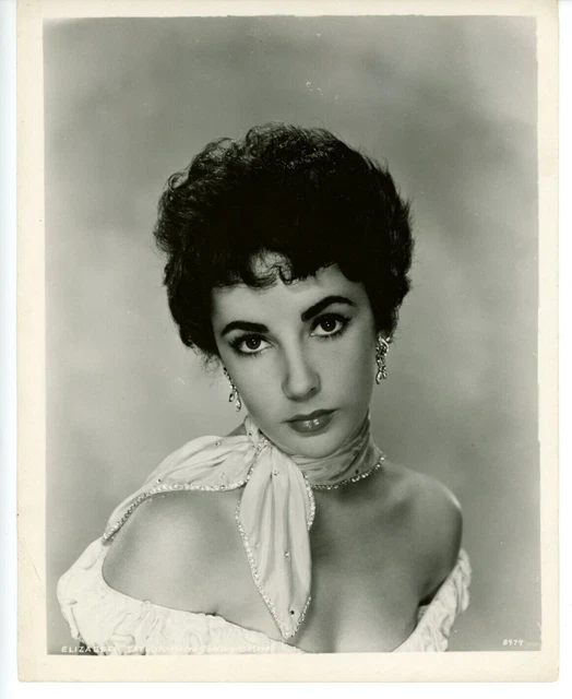 VINTAGE 8X10 PHOTO Actrice Film Star Sexe Symbole Mode Icon Elizabeth Taylor EUR 33,29 - PicClick FR