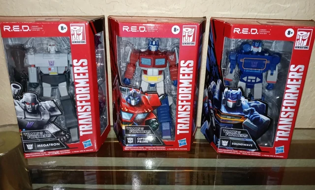 TRANSFORMERS R.E.D. WAVE 1 Optimus Prime Soundwave Megatron Walmart ...
