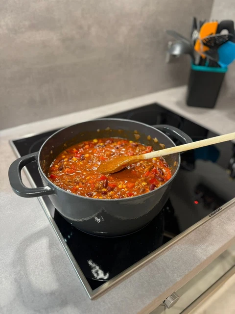 TUPPERWARE CAST IRON Collection Gusseisen Topf 5,4 L Bräter schwarz ...