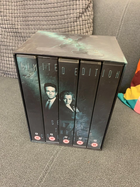 THE X FILES Season Three 3 VHS Boxset (Great Condition) Mulder & Scully ...