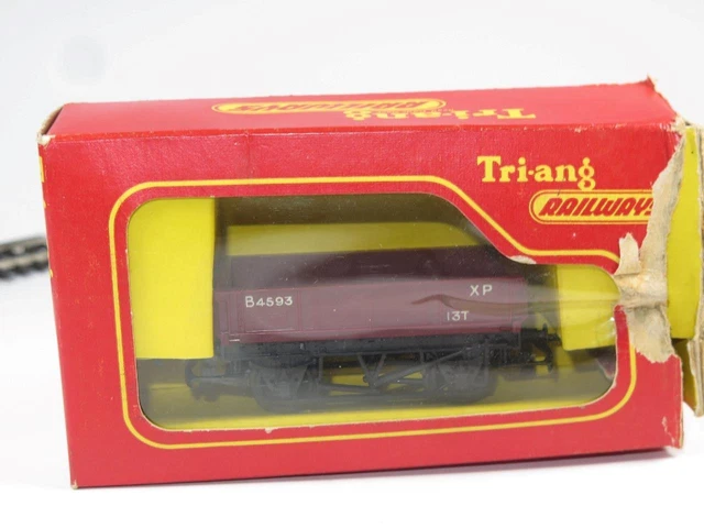 VINTAGE TRI-ANG RAILWAYS OO Gauge Goods Wagon with Drop Sides R.113 ...