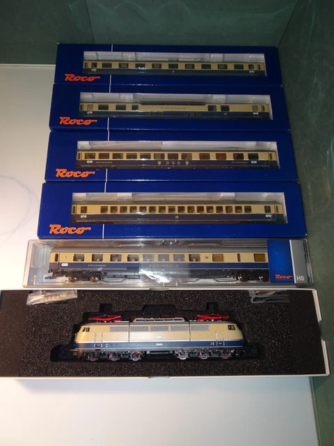 ROCO H0 - Rheingold Express mit E-lok BR 103 005 + 5 Waggons / blau ...