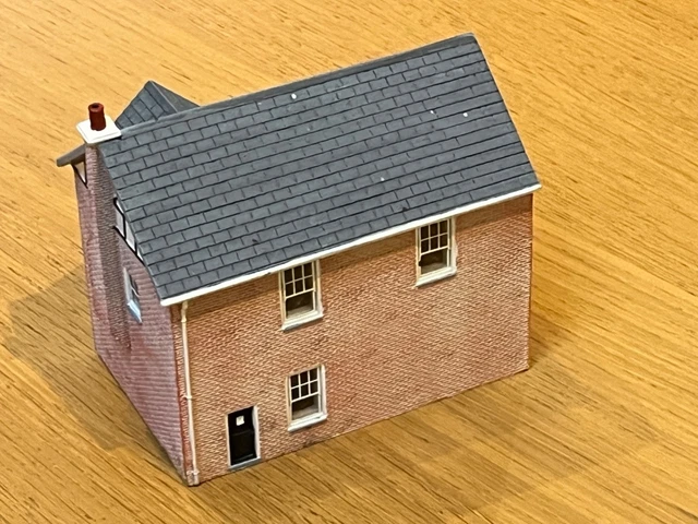 OO HORNBY R9270 Thomas the tank Range unboxed ex layout Post Office ...