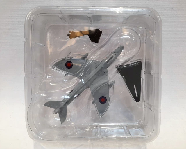 AIRCRAFTS OF WAR/HAWKER Hunter - Royal Ships / Scale 1:120 MC46578 $16. ...