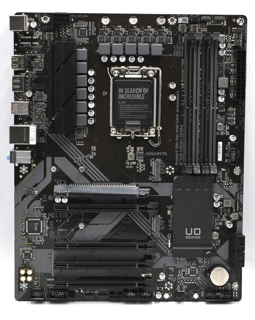 *DAMAGED* GIGABYTE B760 DS3H DDR4 Motherboard Socket 1700/B760/DDR4 £5. ...
