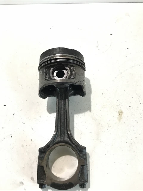 MERCEDES SPRINTER PISTON & con rod genuine 2.3d 308 / 208 1995-1999 £59 ...