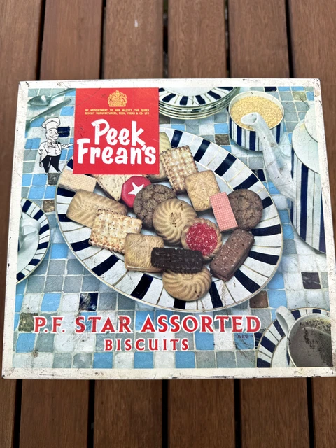 VINTAGE PEEK FREANS 4lb Biscuit Tin £5.00 - PicClick UK