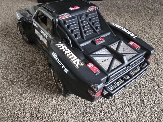 ARRMA 1/16 MOJAVE GROM 223S BLX 4X4 DT (No Batt/Charger) Black C ...