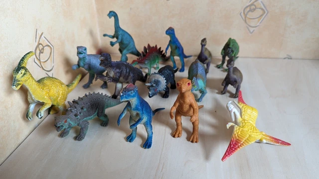 TOY DINOSAUR BUNDLE X15 Medium Figures Mixed Dinosaurs £14.99 - PicClick UK