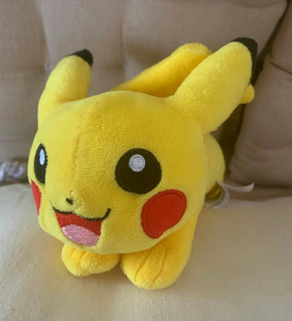 TOMY POKEMON PIKACHU Lying Down Talking Plush Soft Toy Grip Bottom 24cm ...