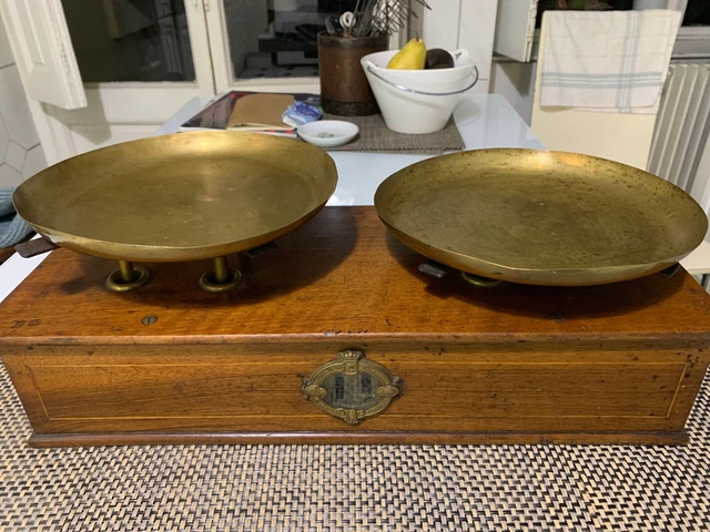 BALANCE ANCIENNE BERANGER Napoleon Iii Epicerie Bois Laiton / Lyon ...