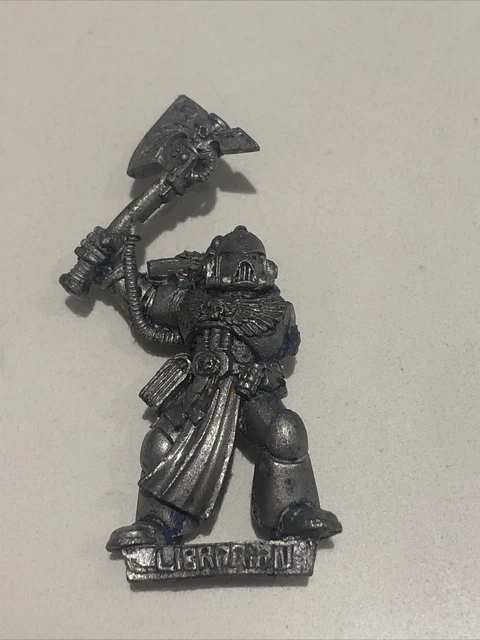 GAMES WORKSHOP WARHAMMER 40k Space Marine Librarian with Force Axe ...