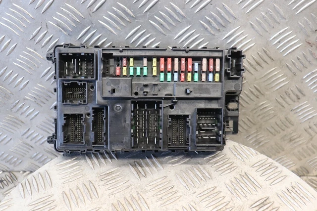 FORD MONDEO MK5 Bcm Body Control Module Hu5T-15604-Bfg 2015-2018 Bd18L ...