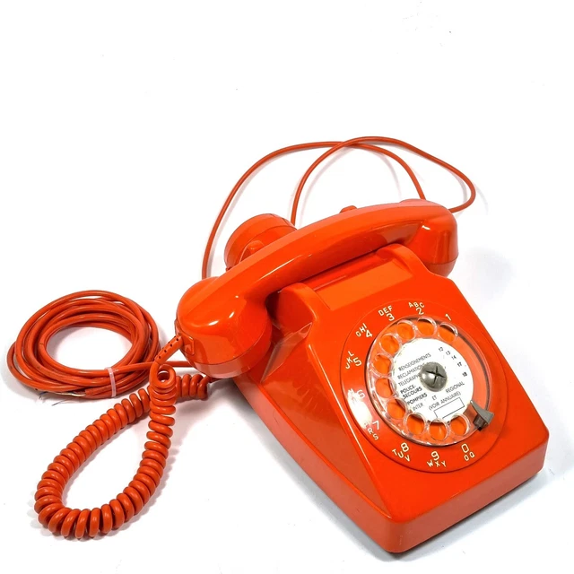 VINTAGE FRENCH BRIGHT Orange Rotary Dial Telephone Socotel Auto S63 ...