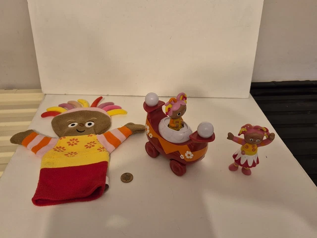 IN THE NIGHT Garden Upsy Daisy Figure Bundle Set, Puppet, Pull & Go ...