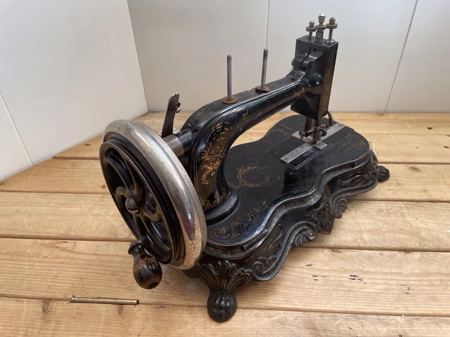 ANTIQUE VICTORIAN Cast Iron fiddle bass Sewing Machine £104.70 ...