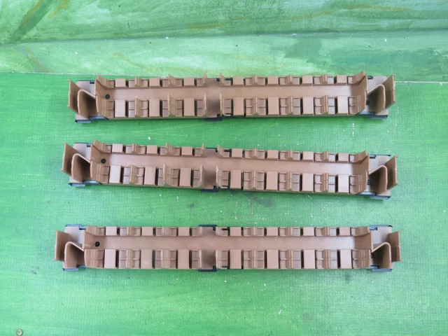 3 X REPLICA coach chassis underframes with seating £16.99 - PicClick UK
