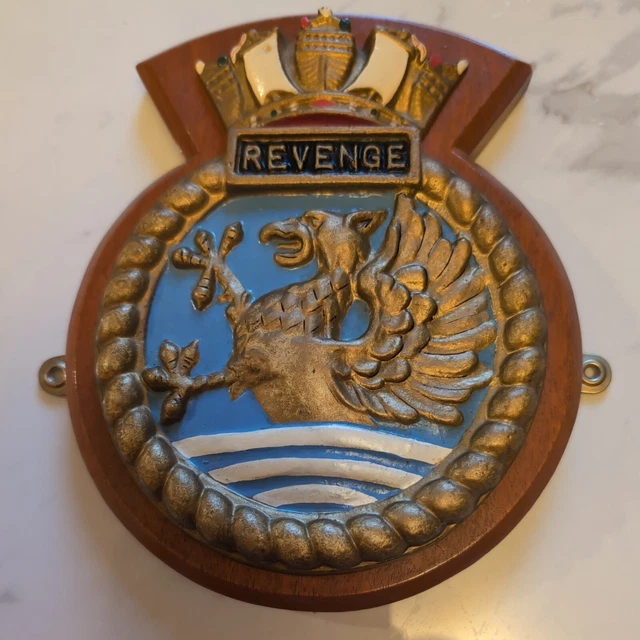 ROYAL NAVY HMS REVENGE Wall Plaque Crest Shield Navy Memorabilia £14.99 ...