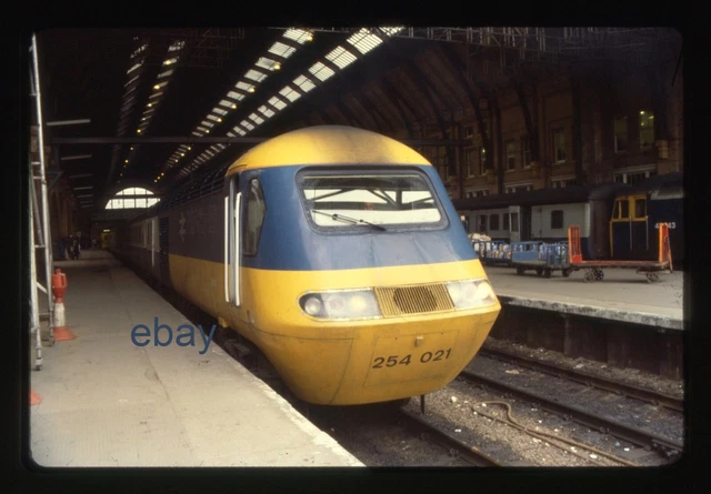 ORIGINAL 35MM SLIDE - Class 43 / HST - 254-021 at Kings Cross c.1980. £ ...