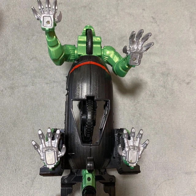 KAMEN RIDER MASKED Ghost DX Iguana Ghost Ryker Robot Bike BANDAI Japón ...