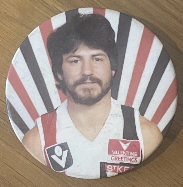 VINTAGE VFL ST KILDA Saints Player Badge PETER KIEL Collectable Badge ...