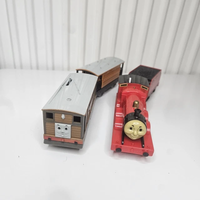 TOMY TOBY AND Henrietta & James Trackmaster Thomas The Tank Engine ...