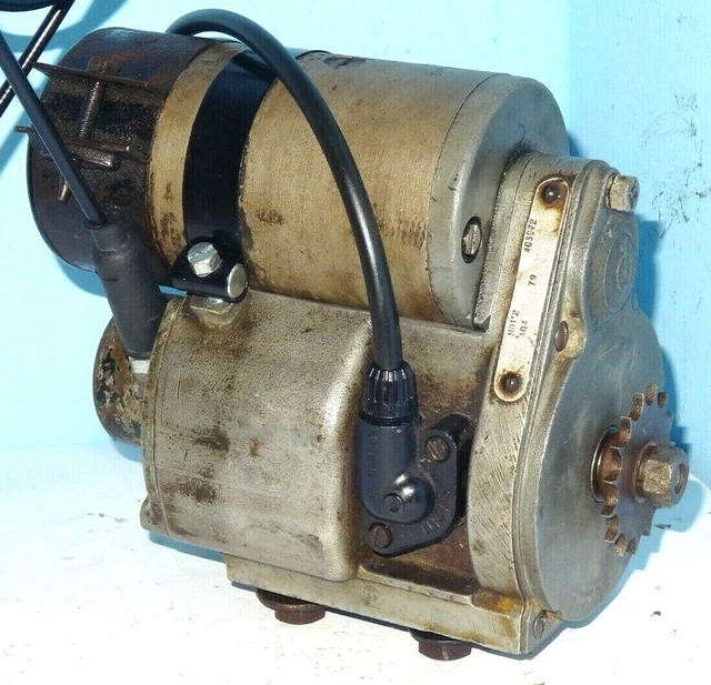 VINTAGE PRE WAR 1939 Lucas Mo1'2 Magdyno Magneto Working Triumph Tiger ...