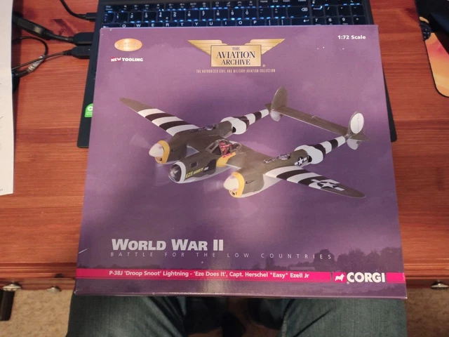 CORGI AVIATION ARCHIVE Lockheed P38J Lightning Droop Snoot "Eze Does it ...
