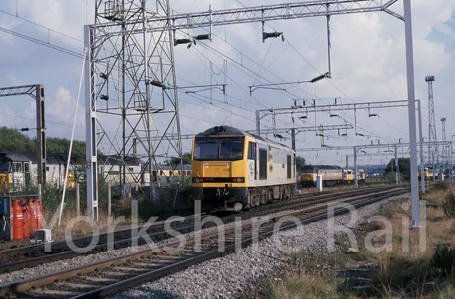 35MM RAILWAY SLIDE Class 60 | 60074 | Bescot 1994 + copyright £4.64 ...