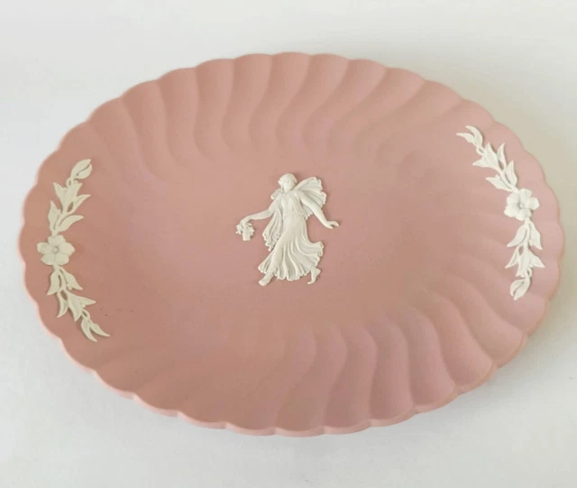 WEDGWOOD PINK JASPERWARE Fluted Plate Dancing Hours £80.00 - PicClick UK