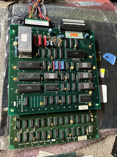 ORIGINAL BUMP N Jump /w Jamma Adaptor arcade board PCB C 76 Data East ...