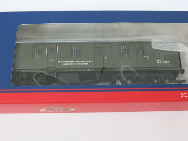 (BOXED& UNUSED) BACHMANN 39-185 BR MK1 Ex-BG Coach Departmental Olive ...