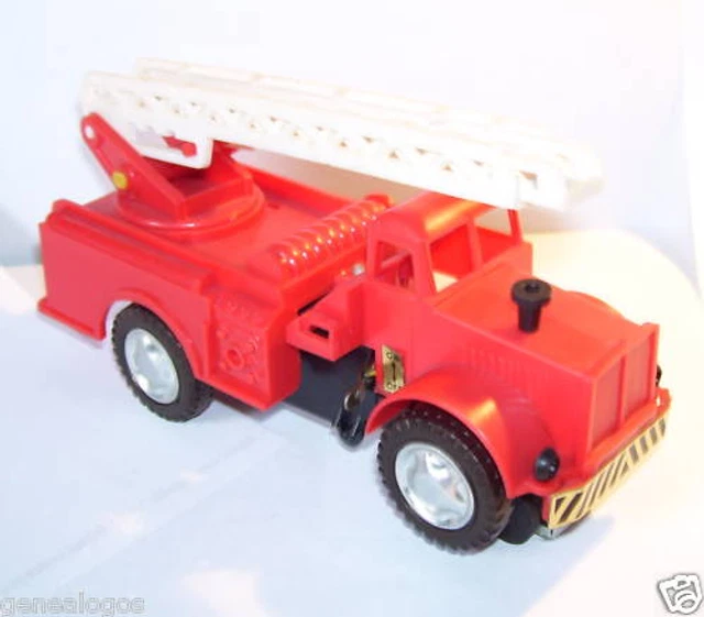 DY TAIWAN FIRE Engine Firefighters Truck £20.54 - PicClick UK