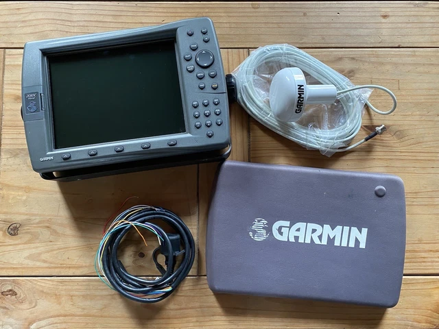 GARMIN GPSMAP2010C MARINE GPS Chartplotter Fishfinder Color Antenna £ ...