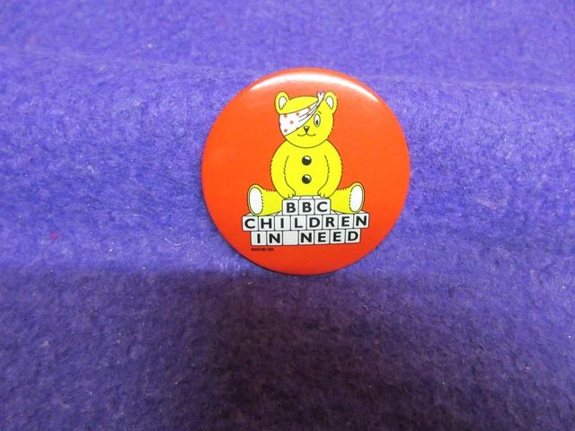 VINTAGE BBC CHILDREN IN NEED “PUDSEY BEAR” BUTTON BADGE, 55mm DIA ...