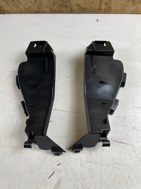 MERCEDES-BENZ VERKLEIDUNG LUFTLEITLAMELLE links A2468880038 + rechts ...