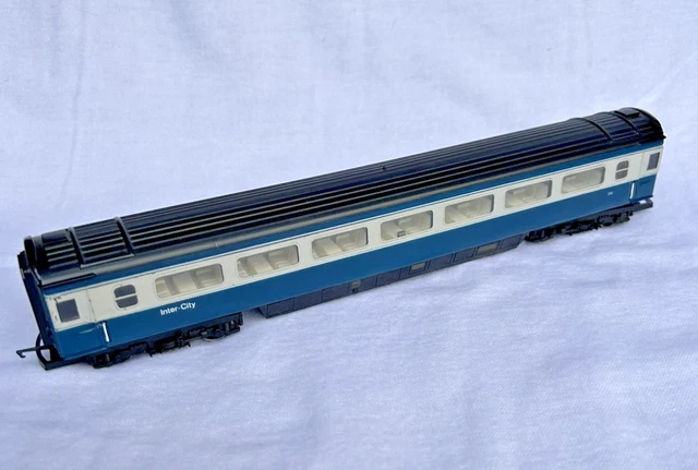 HORNBY R.439-0020 INTERCITY 125 Restaurant Buffet Coach Made in England ...
