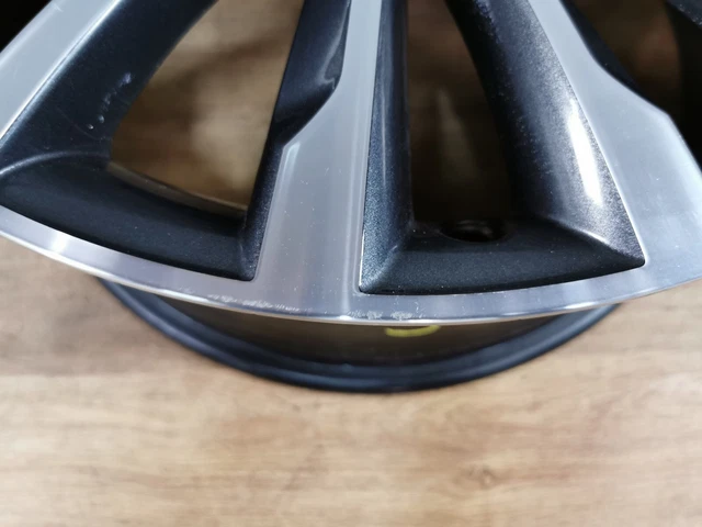 1X ORIGINAL ALUMINIUM Rim Phoenix Skoda Superb 8Jx19 ET44 Rim ...