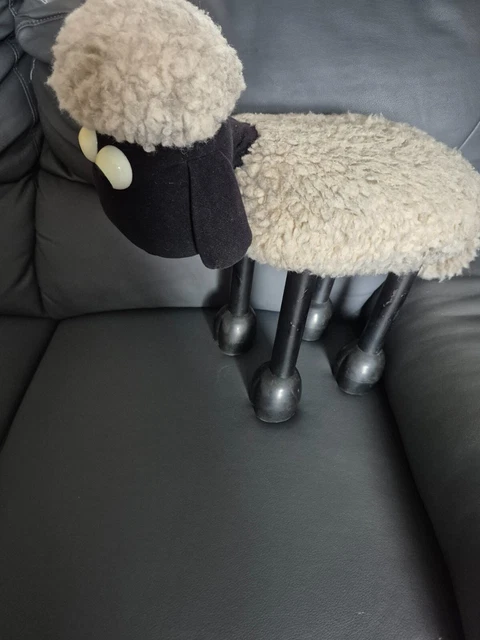 VINTAGE (1989) SHAUN The Sheep Foot Stool / Rest Wallace & Gromit ...