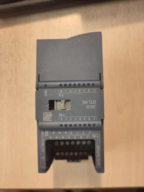 SIEMENS SM1223 DC/DC 6ES7223-1BH32-0XB0 SIMATIC S7 S7-1200 EUR 44,00 ...