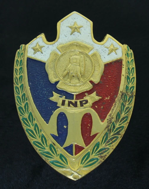 PHILIPPINE PHILIPPINES INTEGRATED National Police INP Hat Badge XY-2 £ ...