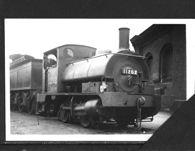 LMS EX LANCS & Yorks - Pug Class 0-4-0St No. 11202 - Vintage Image ...