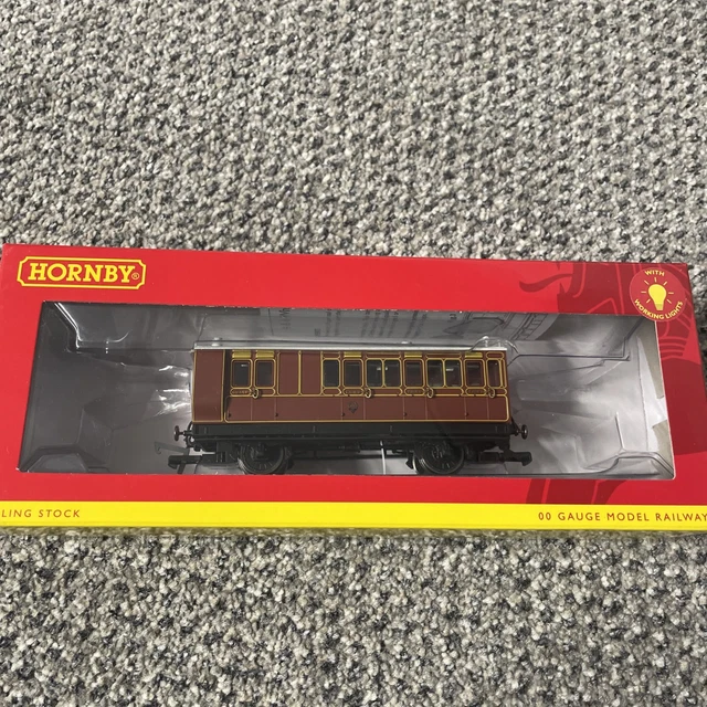 HORNBY RAILROAD R40118 LB&SCR 4 Wheel Brake 3rd Class Coach 941 With ...