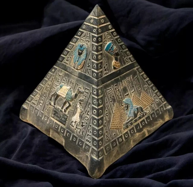 RARE ANCIENT EGYPTIAN Pharaonic Statue Egyptian pyramids Pyramid ...