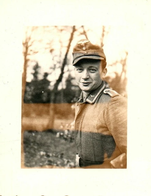 PHOTO, WW2, FLAK-ABT. 1/516 : un Uffz. in Marburg a/d Drau 1944 (MB ...