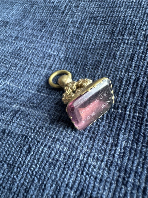 ANTIQUE VICTORIAN GILT metal wax seal intaglio Motto fob Forget me Not ...