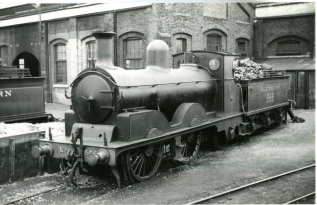 PHOTO EX-LSWR SOUTHERN Railway A 12 Class 0-4-2 No 555 in 1938 £1.45 ...